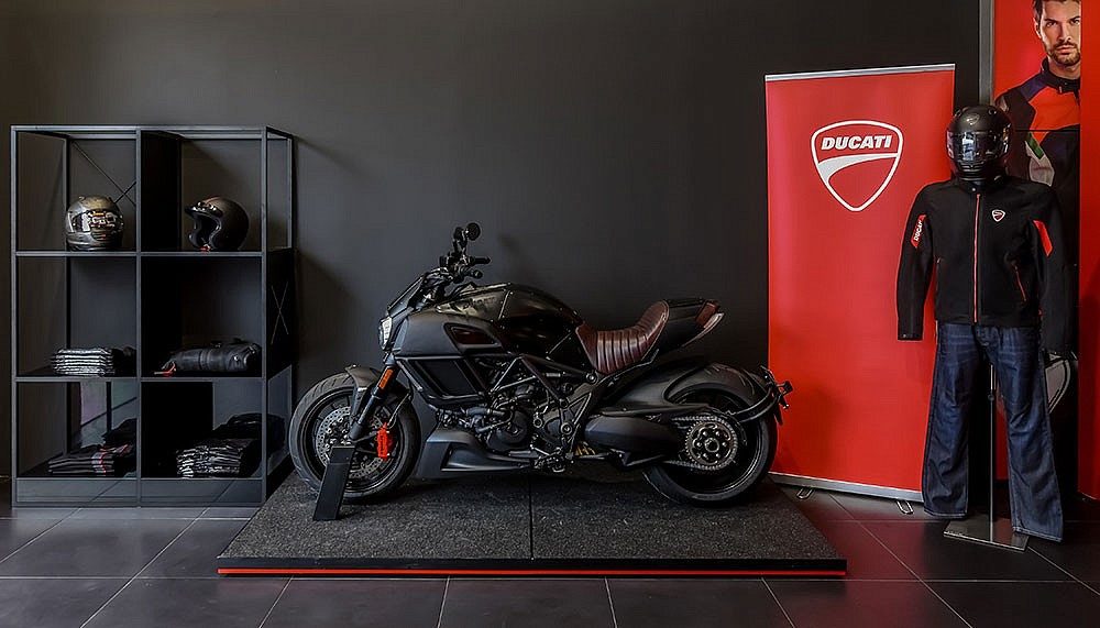 Ducati Opens Its Showroom On Leng Kee Road - Robb Report Thailand