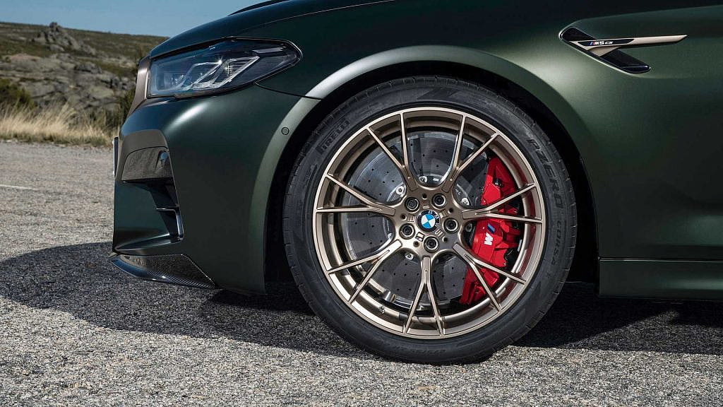 The New BMW M5 CS แรงและเร็วที่สุดในประวัติศาสตร์ BMW - Robb Report ...