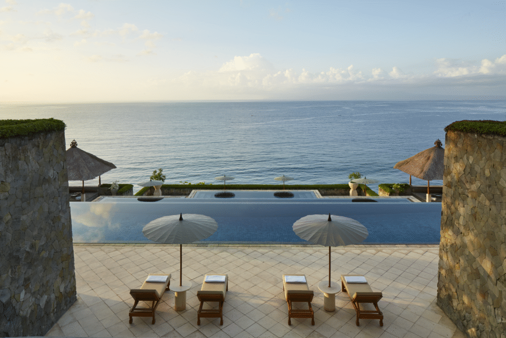 MAJESTIC POOLS: AMAN’S MOST ICONIC BODIES OF WATER - Robb Report Thailand